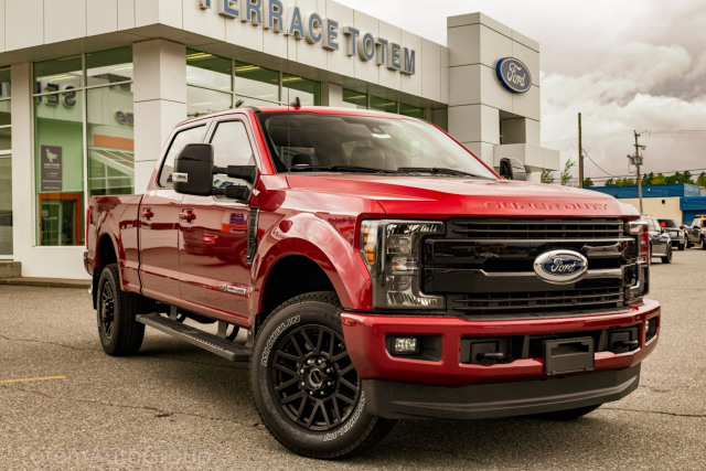 2019 Ford SuperDuty F-350 LARIAT Ruby Red, 6.7L Power Stroke® V8 Turbo ...