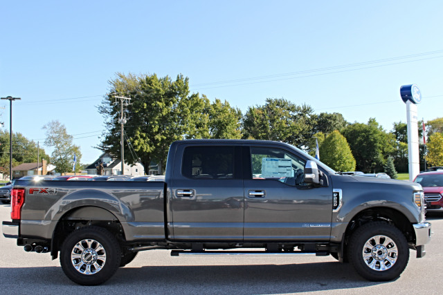 2019 Ford SuperDuty F-250 XLT Magnetic, 6.7L Power Stroke® V8 Turbo ...