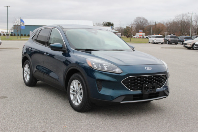 2020 Ford Escape SE Dark Persian Green, 1.5L EcoBoost® Engine with Auto ...