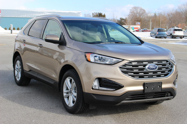 2020 Ford Edge SEL Desert Gold, Twin-Scroll 2.0L EcoBoost® Engine ...