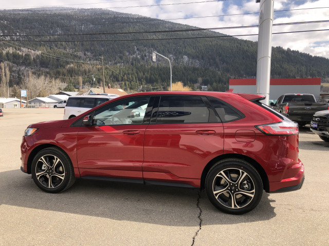 2020 Ford Edge ST Rapid Red, 2.7L V6 EcoBoost® Engine | Kokanee Ford Sales