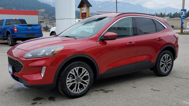2020 Ford Escape SEL Rapid Red, 2.0L EcoBoost® Engine | Kokanee Ford Sales