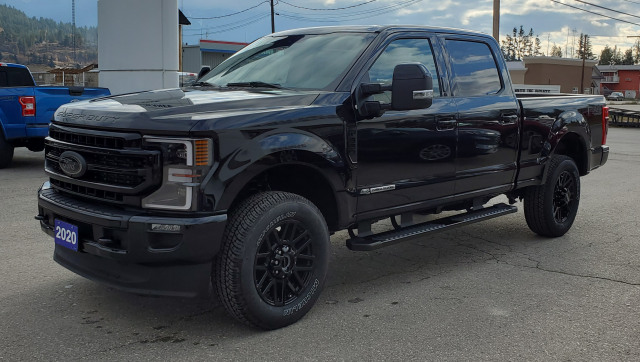 2020 Ford SuperDuty F-350 LARIAT Agate Black, 6.7L Power Stroke® V8 ...