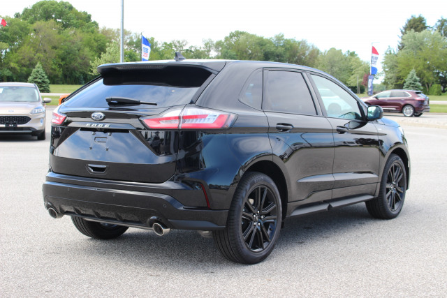 2021 Ford Edge ST LINE Agate Black, 2.0L EcoBoost® Engine | Larry ...