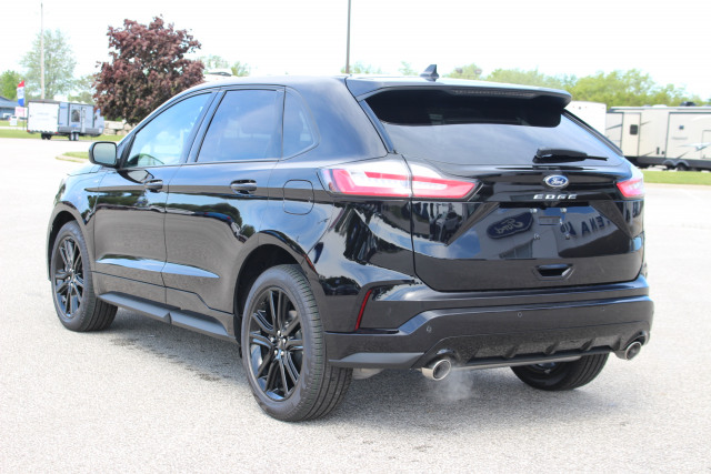 2021 Ford Edge ST LINE Agate Black, 2.0L EcoBoost® Engine | Larry ...